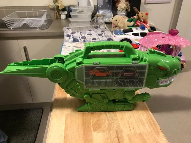 Plastic green dinosaur car carrier/ramp - Toys - Indoor in Hastings VIC ...