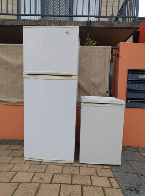 2 X refrigerators working AOK - free - Fridges & Freezers in Kelmscott ...