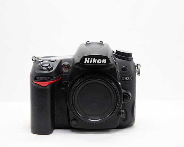 Nikon D700 Digital Camera with Lenses - Digital SLR in Queenstown TAS ...