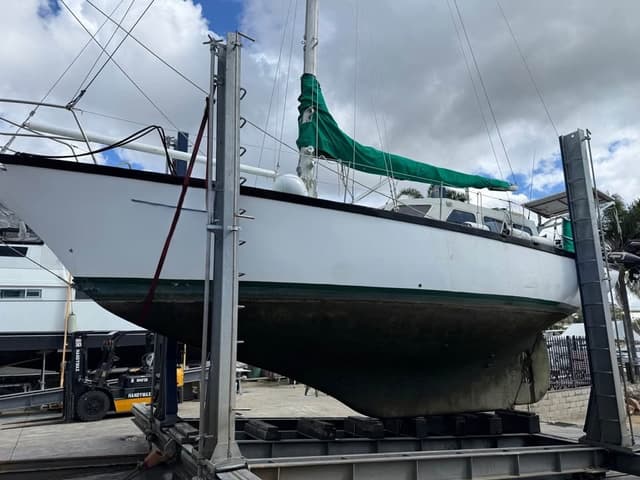 Sail Boat Yacht Endurance 35 Cutter Rig | Sail Boats | Gumtree ...