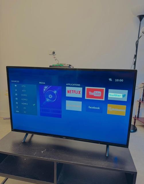 50 inch smart tv - TVs in Point Cook VIC | Gumtree Australia