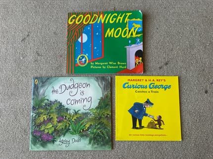 Kids classic paperback book bundle a - curious George , Lynley Dodd ...