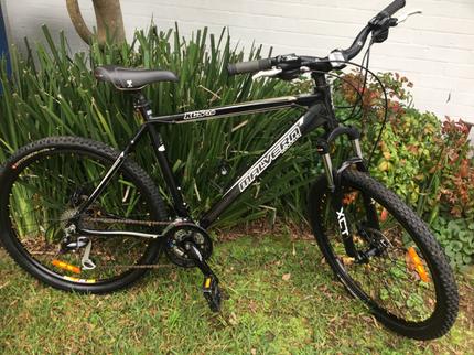 Mens large frame Mountain Bike-little use-Malvern Star 3.0-26in wheels ...