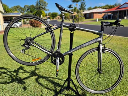 Trek 7.2 FX Hybrid Bike - Men's Bicycles in Burpengary QLD | Gumtree ...